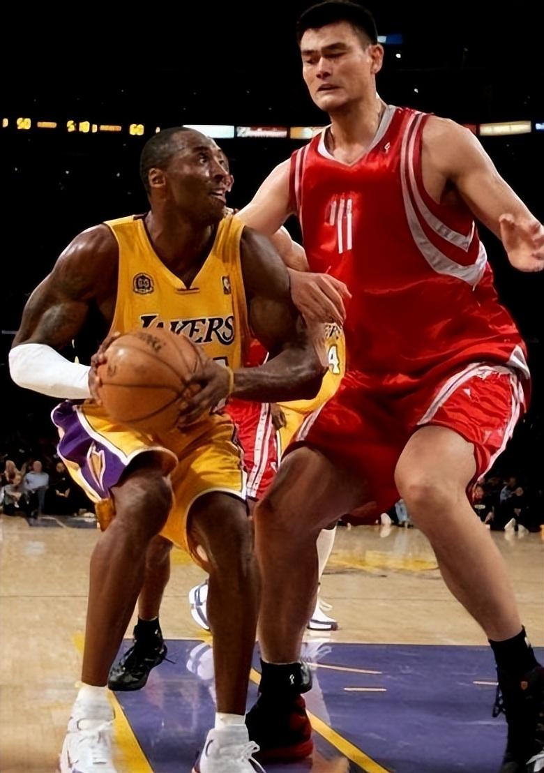 NBA5大“坦克”身材后卫，科比麒麟臂超姚明 威少肌肉似刀刻_PP视频体育频道