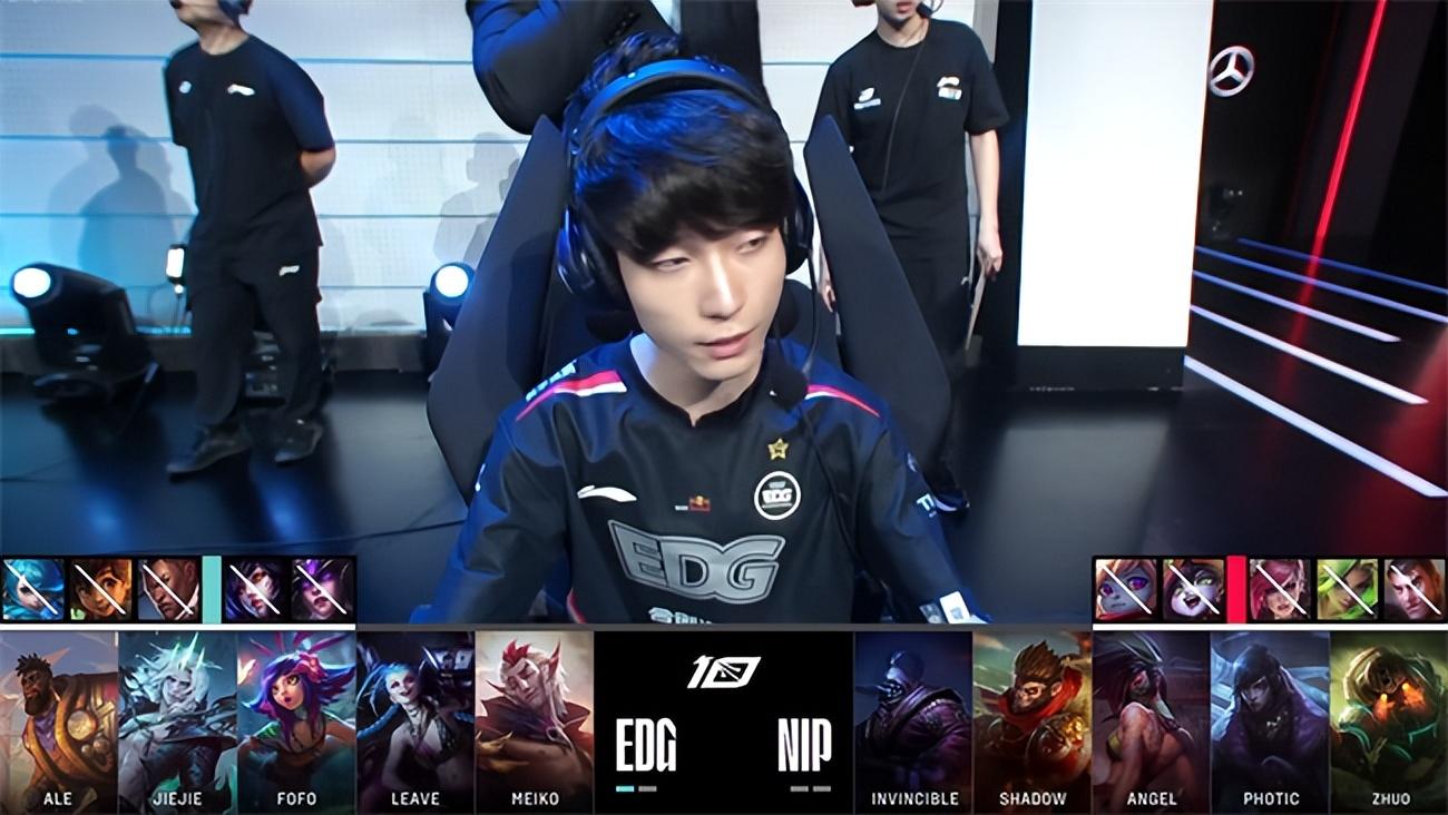 LOL-LPL：Jiejie蔚自信抢龙压制野区，EDG 2-0横扫NIP轻取首胜_PP视频体育频道
