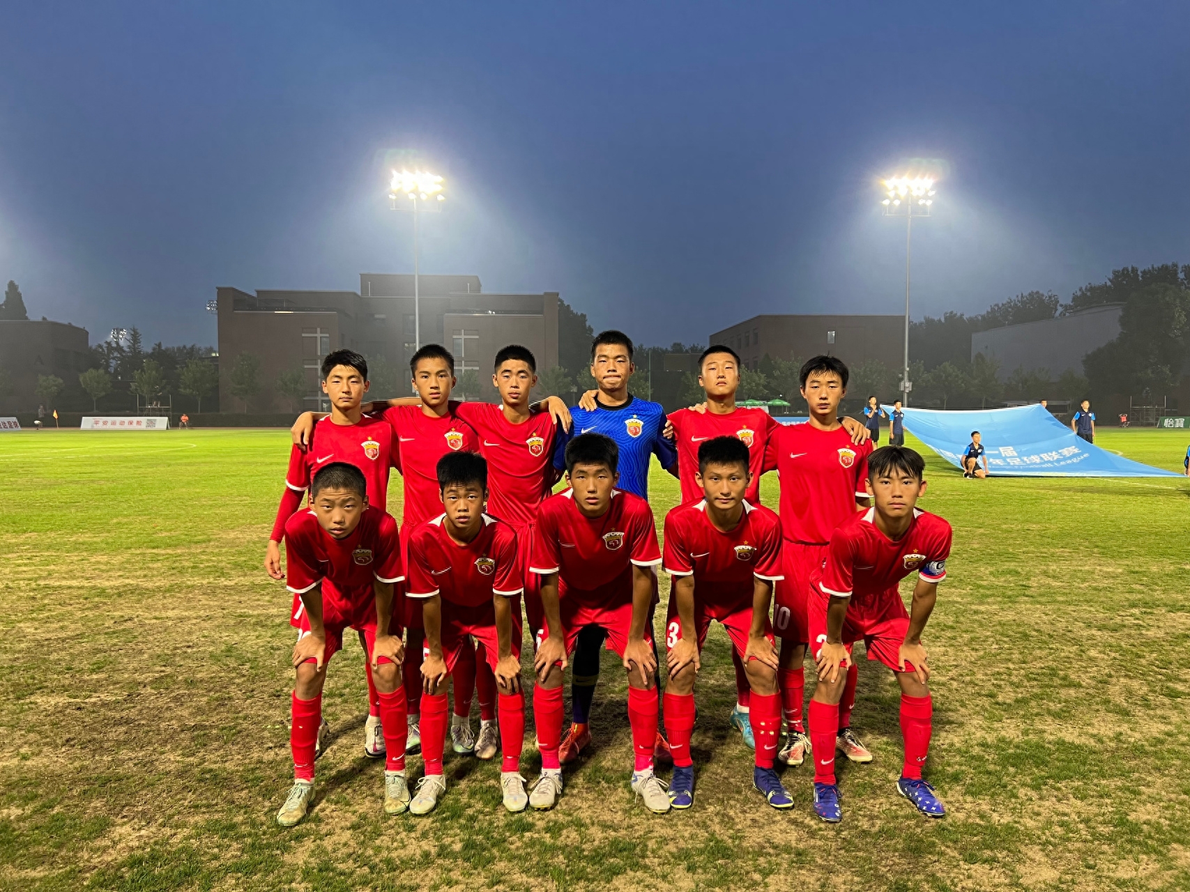 太解气！中国男足把韩国踢出局，U15东亚杯传来好消息_PP视频体育频道