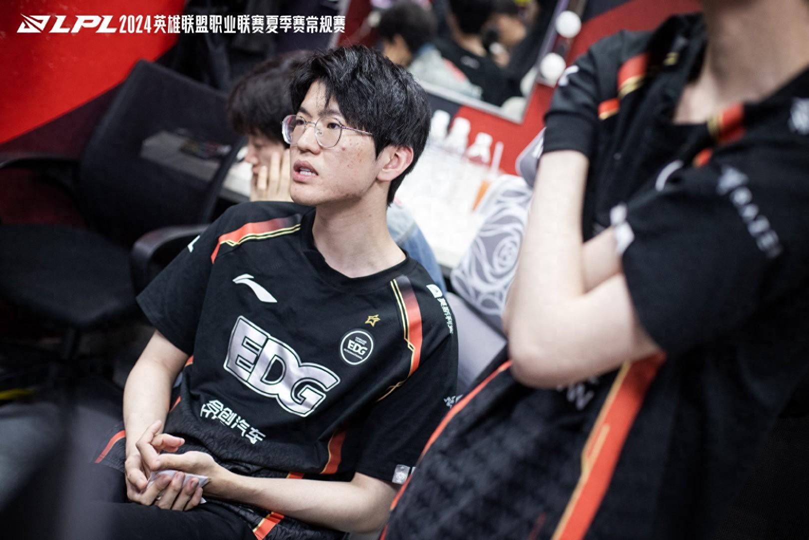 圈内人爆料EDG下赛季不会加大LOL投入，转头拥抱无畏契约已成定局_PP视频体育频道