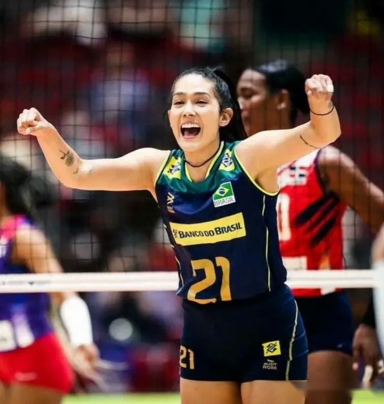 U21女排世锦赛：中国3-2意大利，时隔6年再夺冠，庄宇珊轰23分_PP视频体育频道