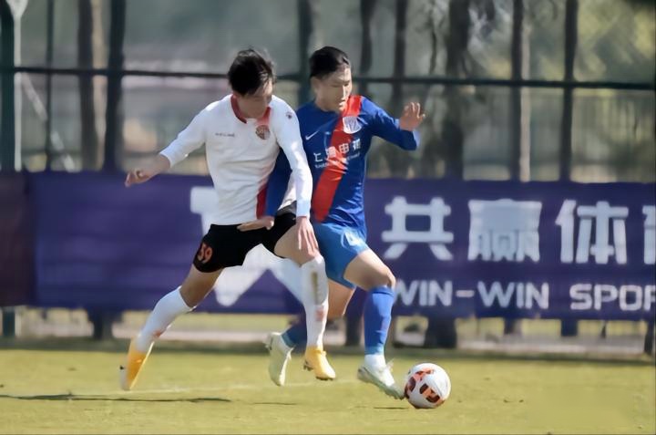 U21联赛 |4-0海牛 申花获亚军 于涛荣膺最佳教练员_PP视频体育频道